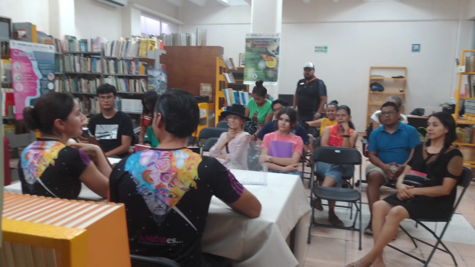 Realizan la “Fiesta del Libro y los Lectores” en la Casa de la Cultura ...